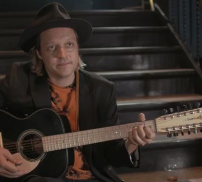 Win Butler grabó divertido video para explicar la forma en la que ...