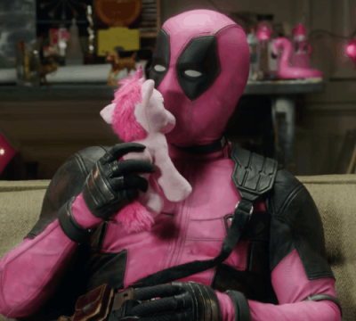 Con unicornios y un pink suit, Deadpool pide que te sumes a su nueva ...