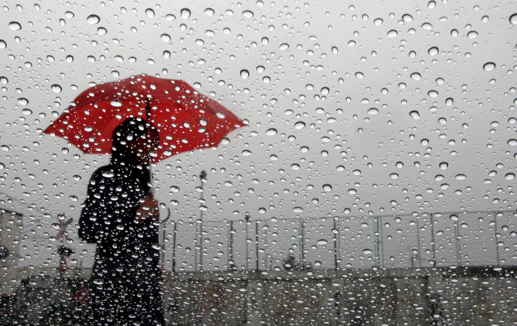 El invierno se saca el disfraz de verano y vuelve la lluvia