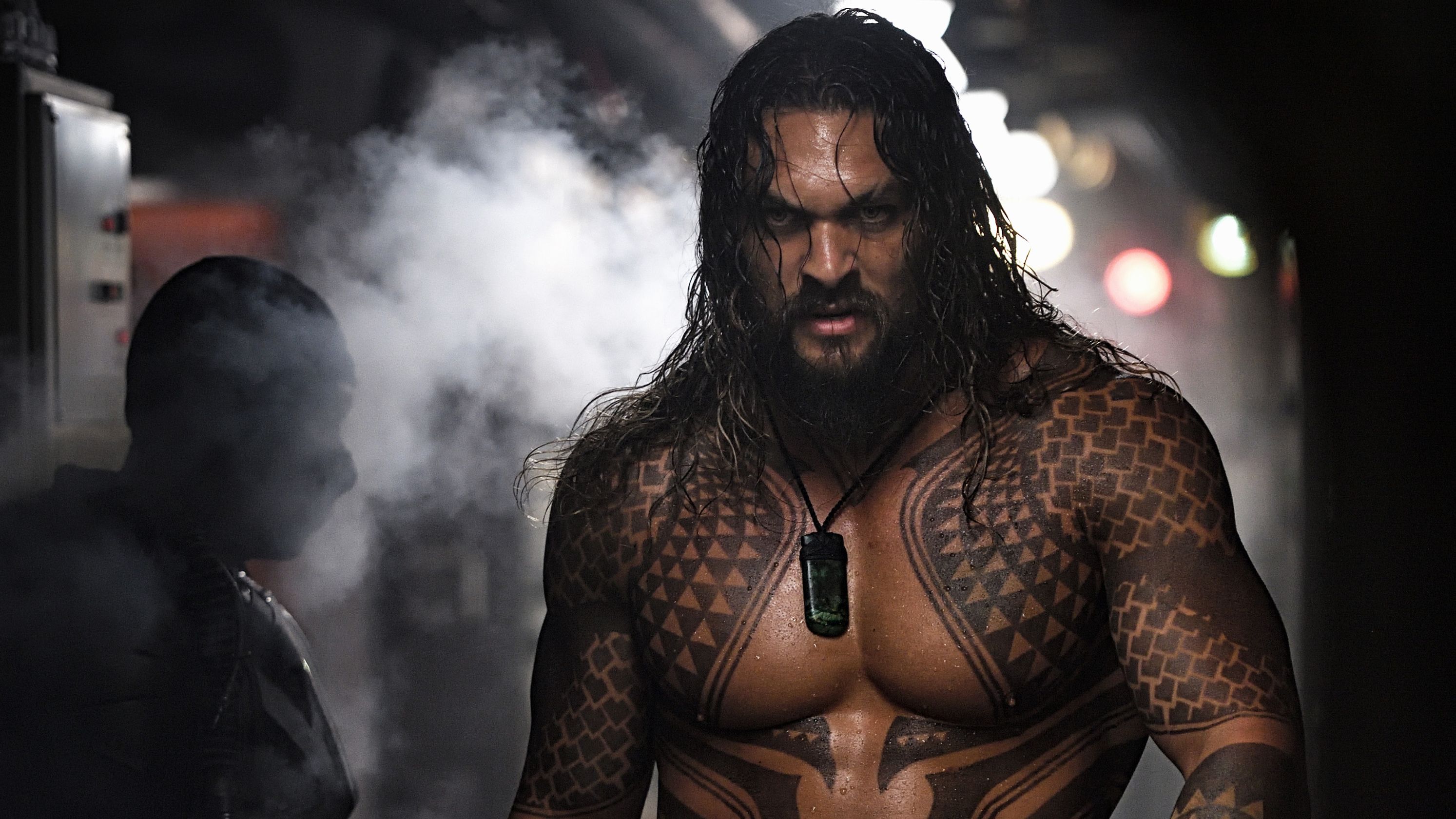 Jason Momoa es criticado por su aspecto físico en vacaciones — Rock&Pop