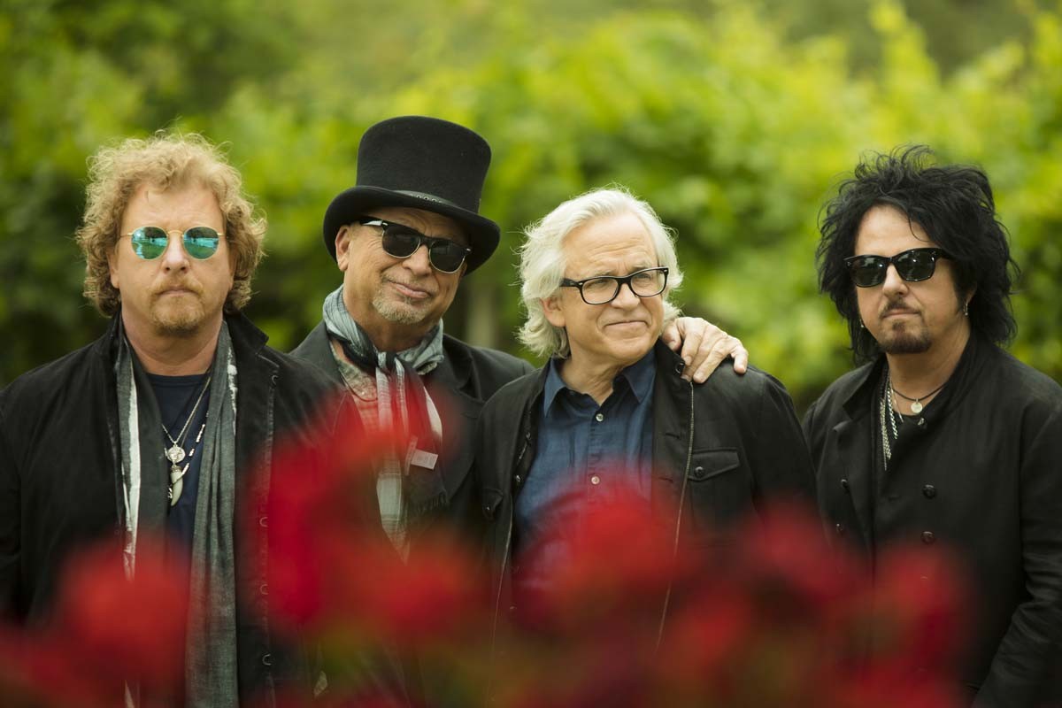 Toto lanzará colección de 13 discos y material inédito — Rock&Pop