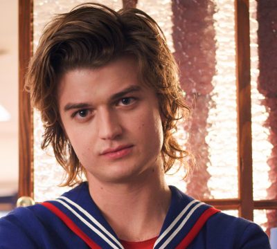 Así suena la propuesta como solista de Steve de "Stranger Things"