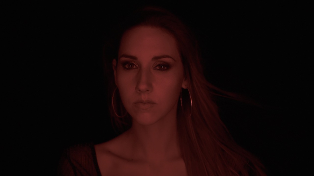 Sofía Tupper estrena su primer single, “Las Espinas” — Rock&Pop