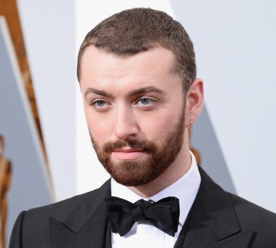 Sam Smith lanza sentimental cover de "Fix You" de Coldplay