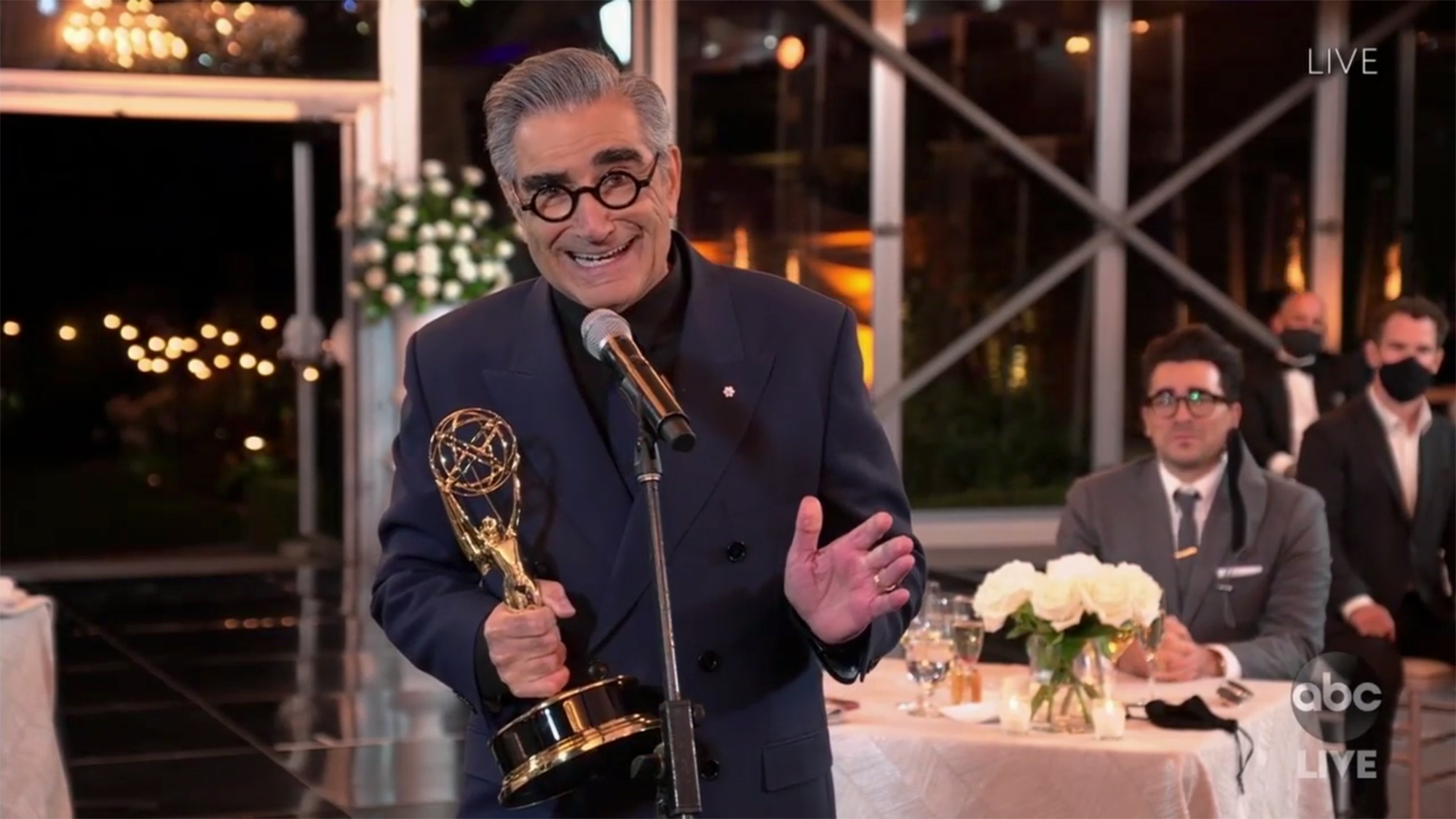 Los memes que dejó el histórico Emmy de Eugene Levy y Schitt's Creek ...