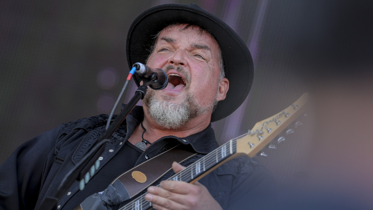Quién es Alain Johannes: El chileno detrás de grandes bandas — Rock&Pop