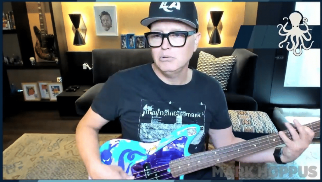 Mark Hoppus toca el bajo por primera vez desde su tratamiento del ...