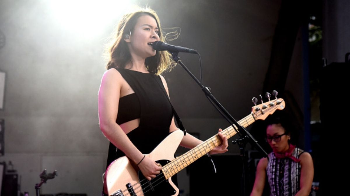 ¿Quién es Mitski? La artista con el disco más vendido de la semana ...