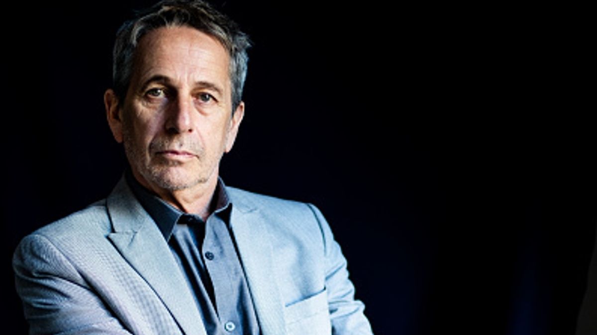 Alfredo Castro lidera campaña para permitir aforo completo en los ...