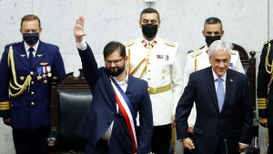 Así es la primera foto oficial de Gabriel Boric como Presidente de Chile — Rock&Pop