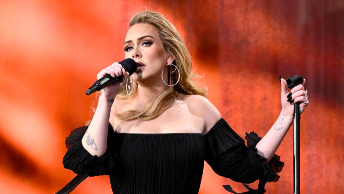Adele se emociona hasta las lágrimas en su primer concierto en 5 años ...