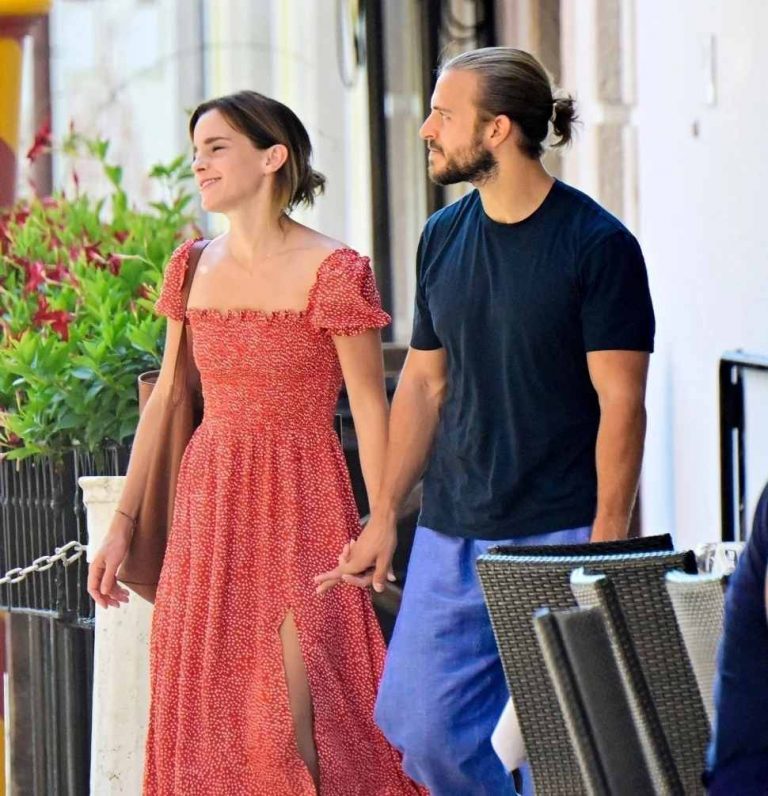 De vacaciones en Italia: Pillan a Emma Watson con su nuevo novio — Rock&Pop