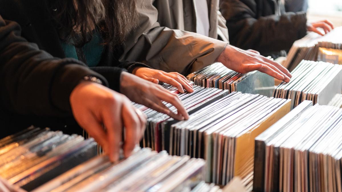 Feria Vinilo Garage inaugurará Mes de la Cerveza en HBH — Rock&Pop