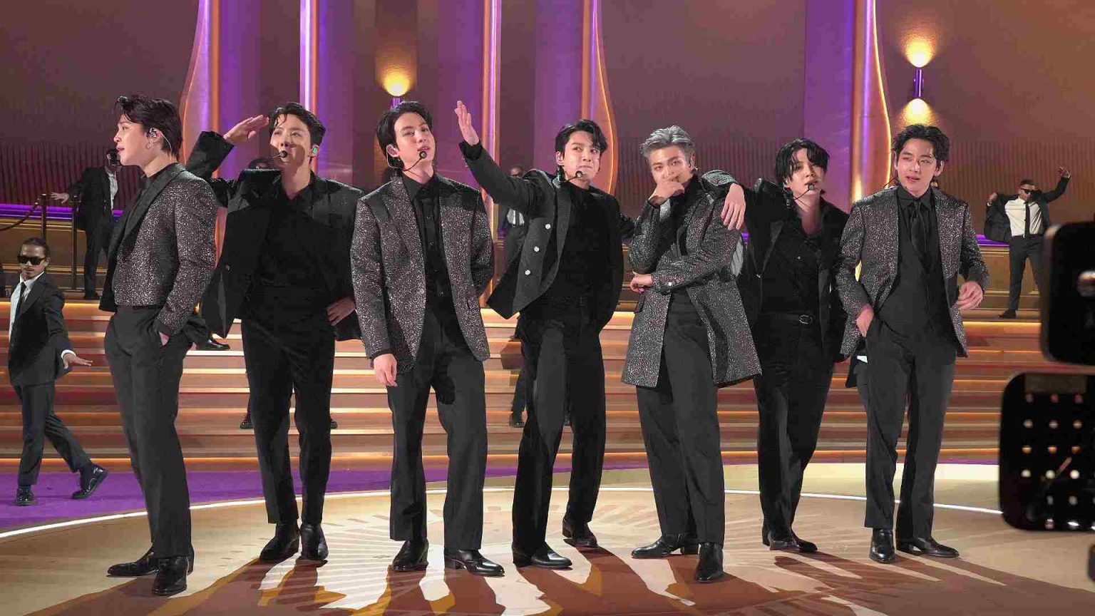 BTS se prepara para enlistarse en el servicio militar — Rock&Pop