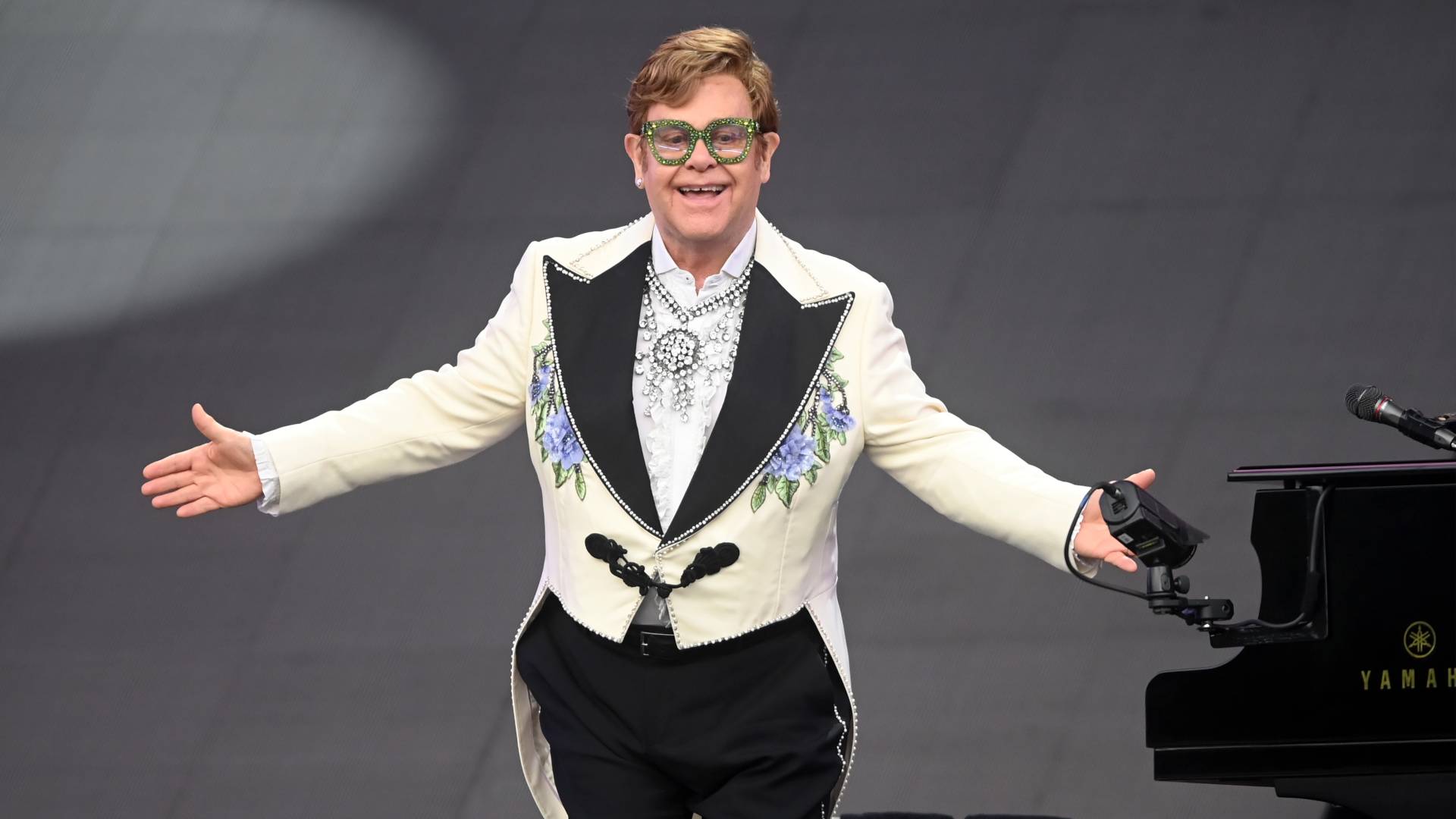 Elton John en Roblox: ¿Qué contempla la nueva tierra del artista ...