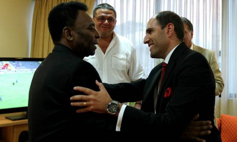 Sergio Jadue reaparece para lamentar la muerte de Pelé — Rock&Pop