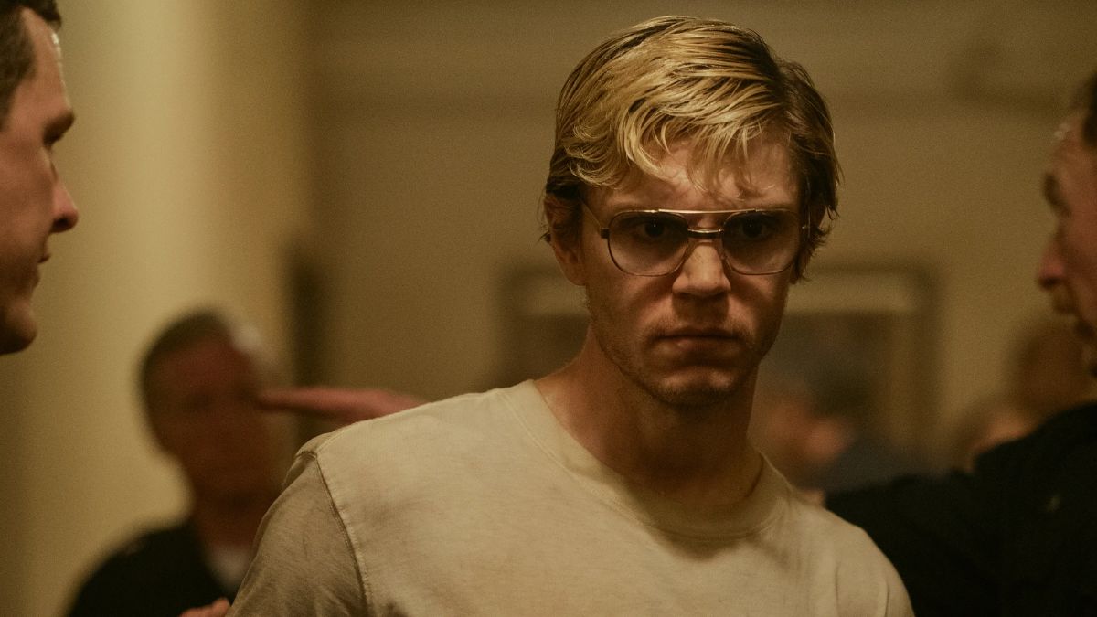 Un radical cambio: Evan Peters anuncia su primer proyecto tras ...