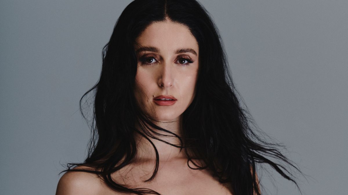 Francisca Valenzuela lanza su "breakup álbum" íntimo y personal ...