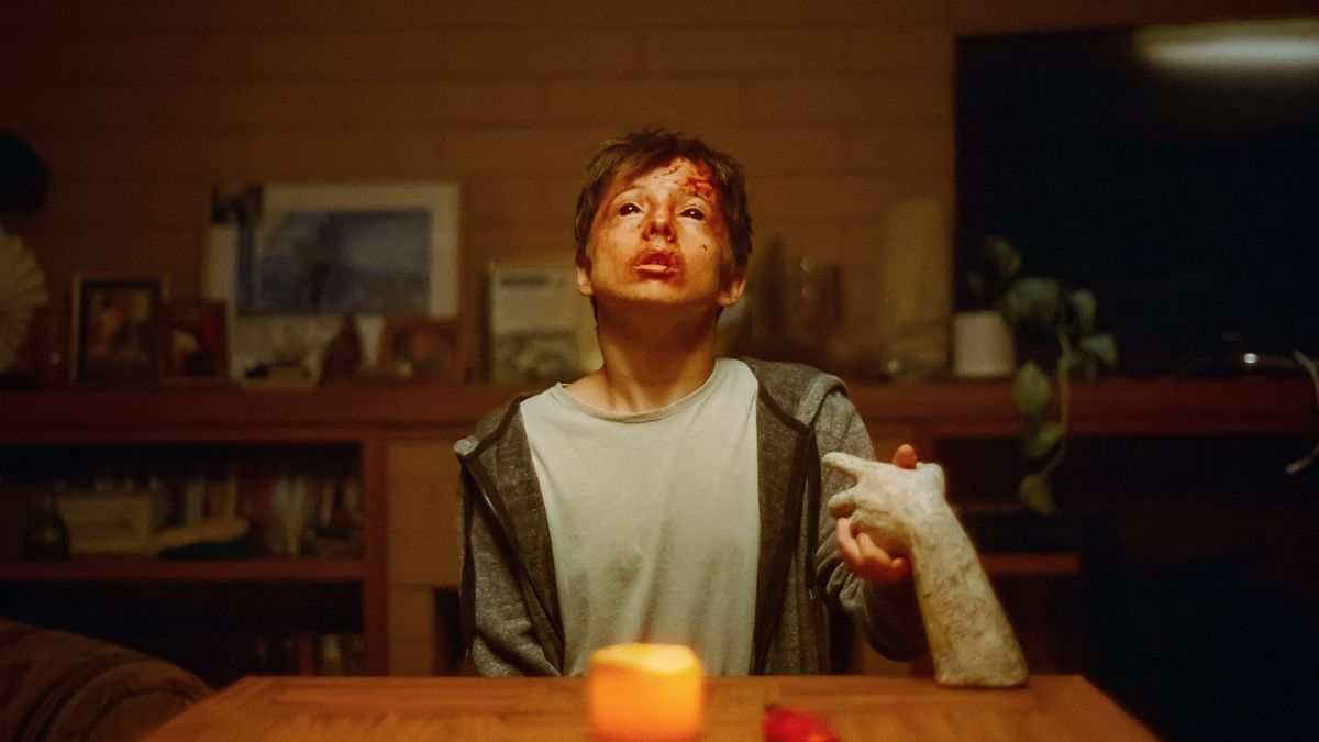 Háblame: Un nuevo clásico del horror hecho por y para la generación que ...