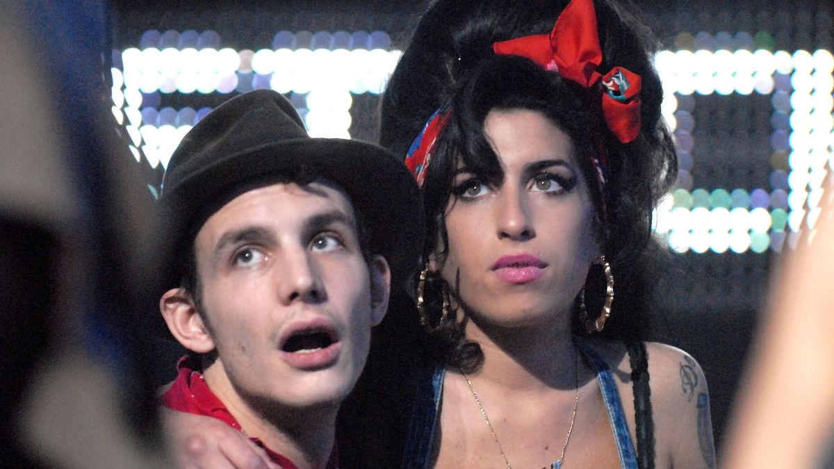 Ex esposo de Amy Winehouse habla sobre la muerte de la artista: "Amy no querría que yo asumiera ...
