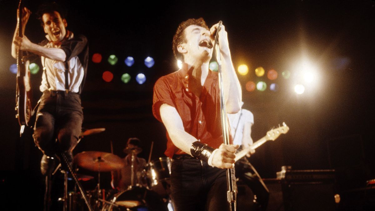 La canción de The Clash que abordó el Golpe de Estado en Chile y el ...