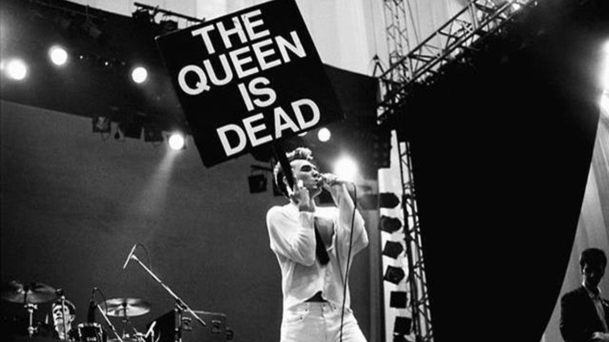 "The Queen is Dead": Cuando Morrissey anticipó la muerte de la Reina ...