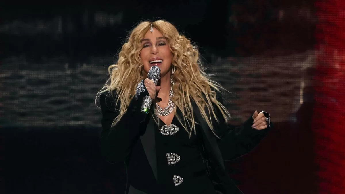 El increíble nuevo récord que rompió Cher en el Reino Unido — Rock&Pop