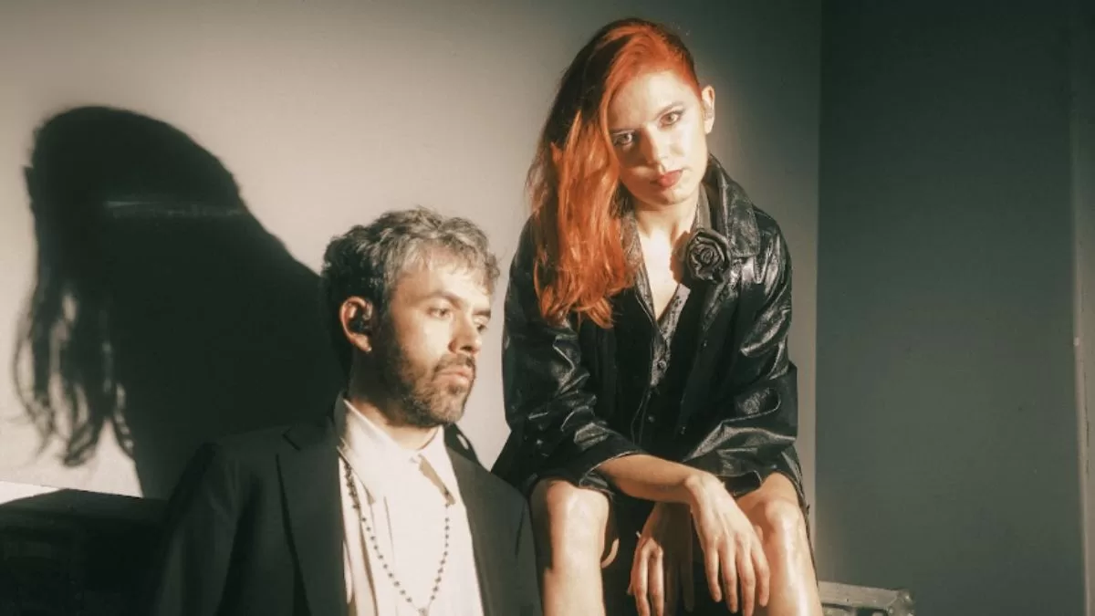 Dënver se prepara para su concierto final en Chile y su futura gira por ...