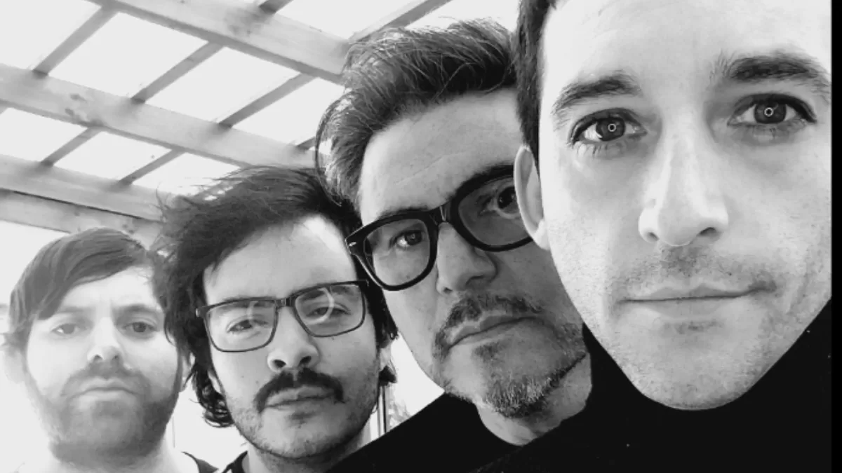 Nueva banda de Mauricio Basualto, exbaterista de Los Bunkers, pública ...