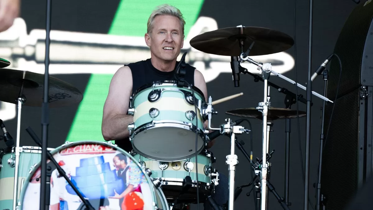 Josh Freese en su primera entrevista tras despido de Foo Fighters ...