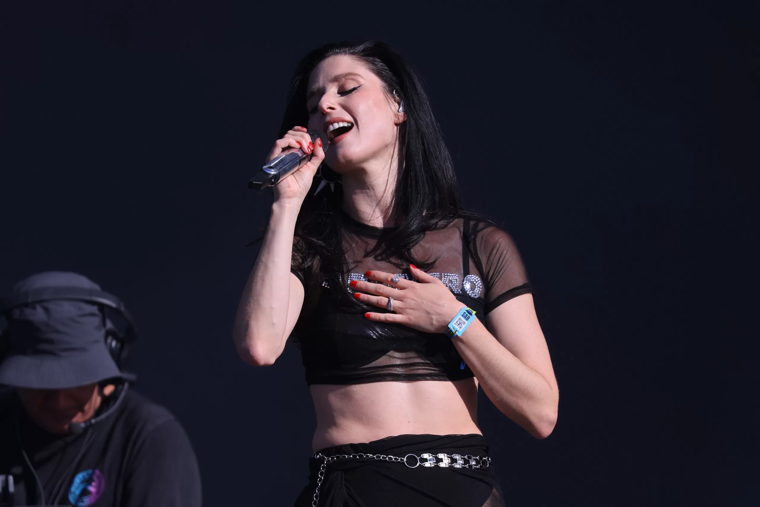 Francisca Valenzuela anuncia gira internacional con varias fechas en ...