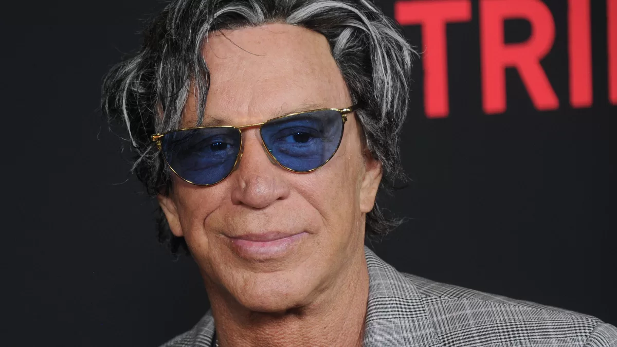 “Si necesitara dinero no pediría por caridad”: Mickey Rourke niega ...